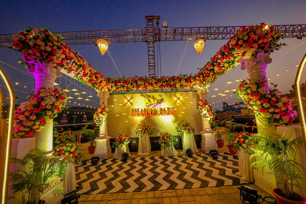 Devaki Convention Centre